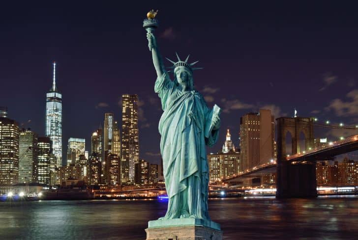 9 Common Things That are 25 Meters Long | Measuringly