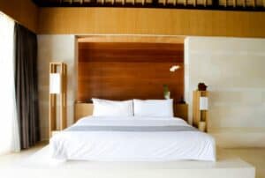 9 Amazing Things That are 9 Meters Long | Measuringly