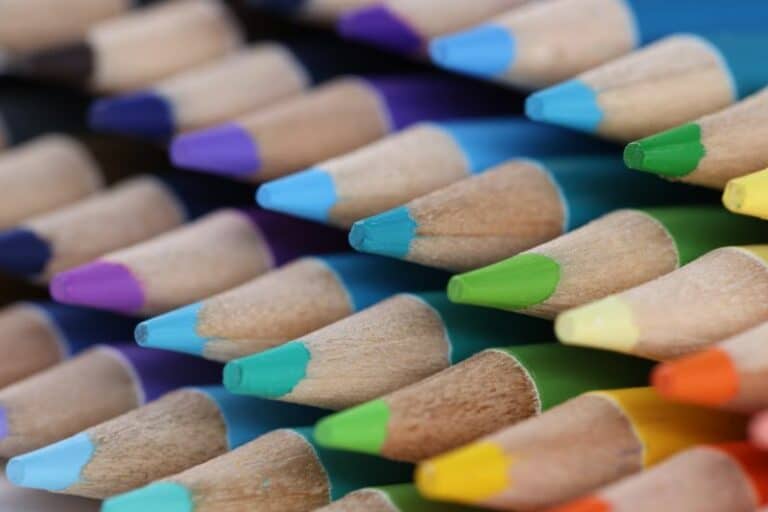 How Big is 5 Millimeters? 12 Items To Help You Visualize | Measuringly