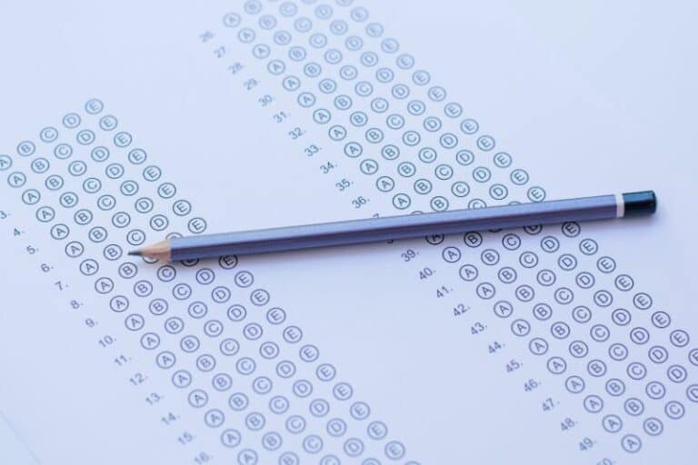 How Long is 19 Inches? Explained With 15 Practical Visuals | Measuringly