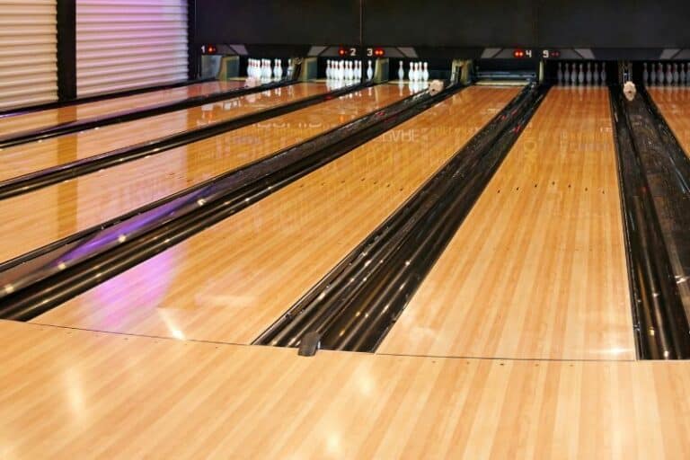 14 Common Things That Are About 60 Feet Long (+Pics) | Measuringly