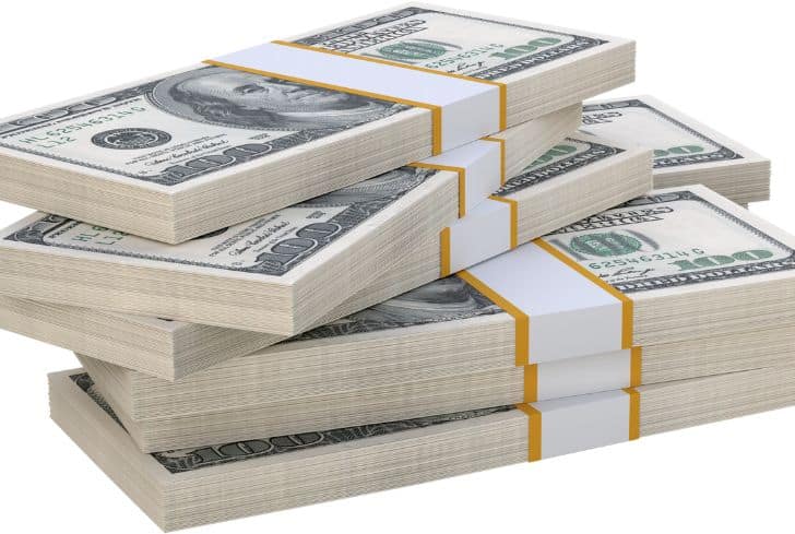 14 Common Things That Are About 60 Feet Long (+Pics) | Measuringly